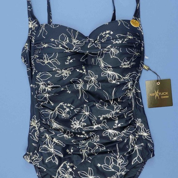 Nip Tuck | Swim | Nip Tuck Swim Multicup Bra Floral Swimsuit Nwt | Poshmark